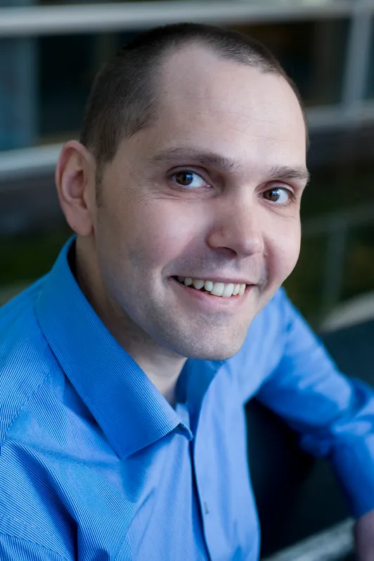 Suppressing thruster tunnel drag to conserve energy