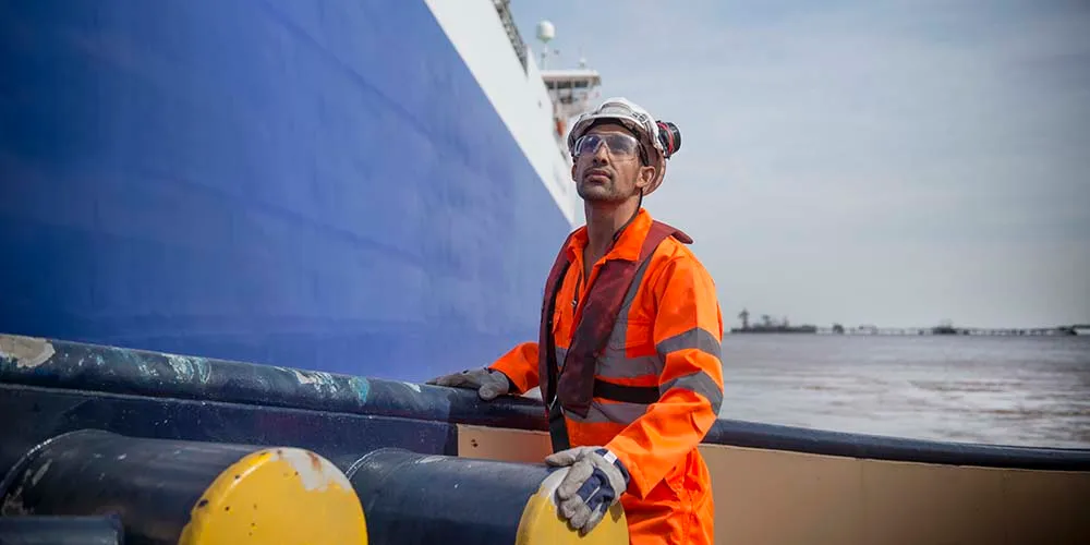 Ship crew management software | ShipManager Crewing